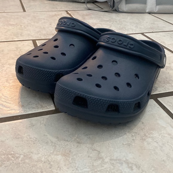 CROCS | Shoes | Crocs Navy Blue Womans Size 9 | Poshmark